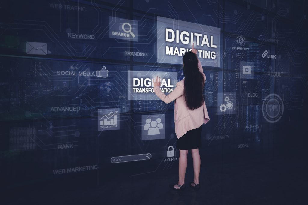 Pace The Digital Landscape: Expert Advice For Mastering Modern ...